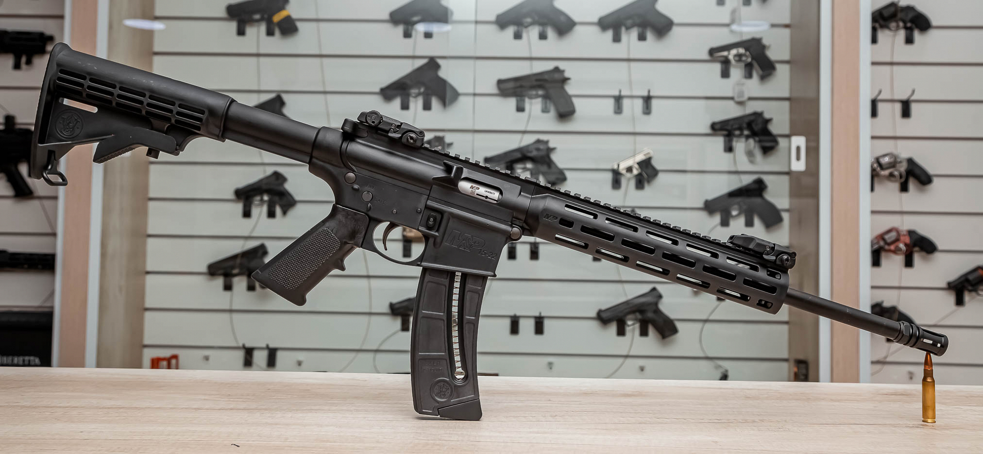 RIFLE SMITH & WESSON MP15-22 CAL. .22 LR | Casa do Tiro